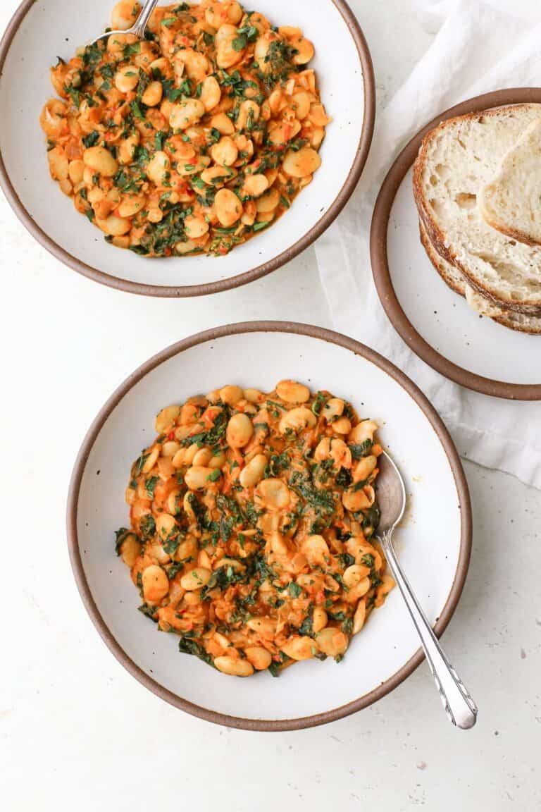 15 Minute Creamy Harissa Butter Beans - A Nourishing Plate